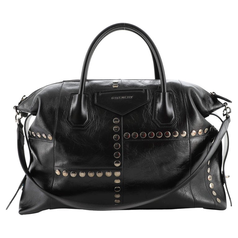 Givenchy Antigona Soft Bag Studded Leather Medium For Sale at 1stDibs