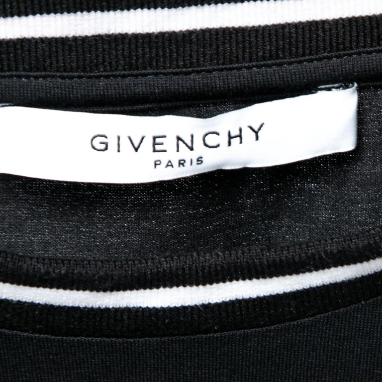 Givenchy Black Cotton Logo Embroidered Short Sleeve T-Shirt M For Sale ...
