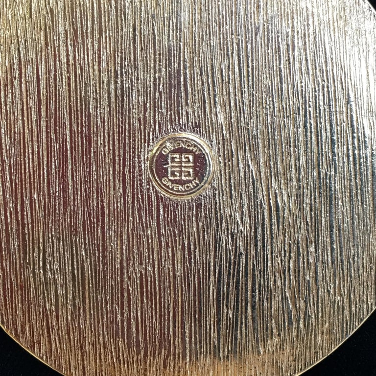 Givenchy Green Art Glass Pendant with Monet Box Chain For Sale at 1stDibs