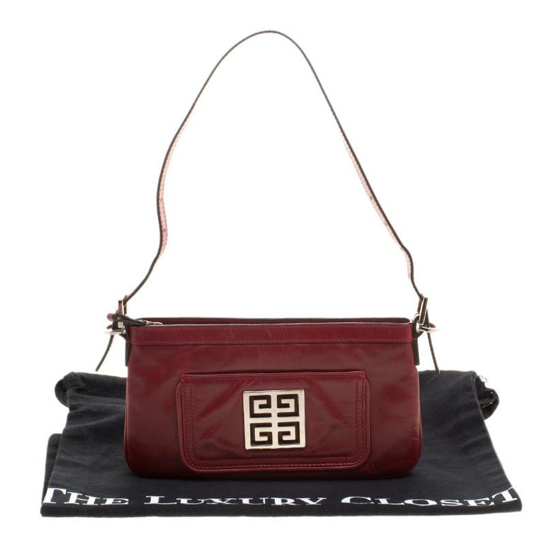 Givenchy Red Leather Logo Shoulder bag For Sale at 1stDibs