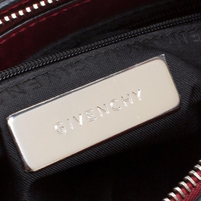 Givenchy Red Leather Logo Shoulder bag For Sale at 1stDibs