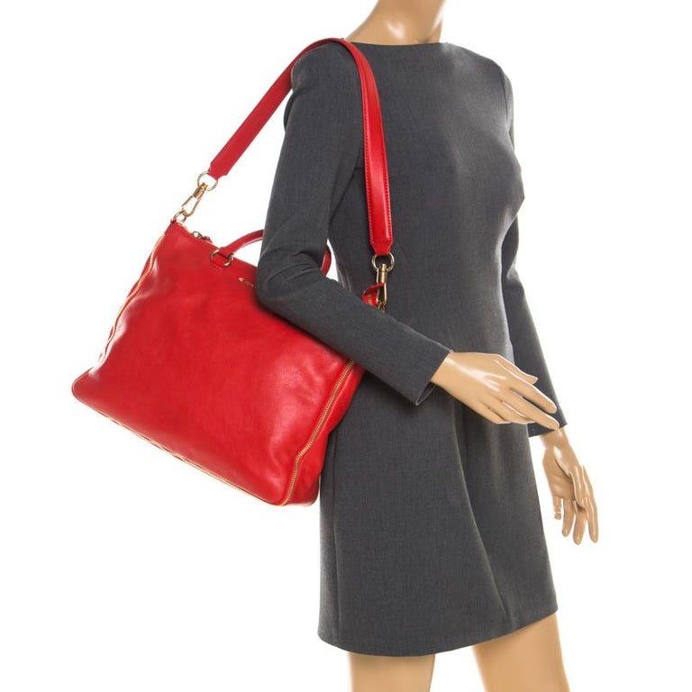 Givenchy Red Leather Zip Detail Top Handle Bag For Sale at 1stDibs