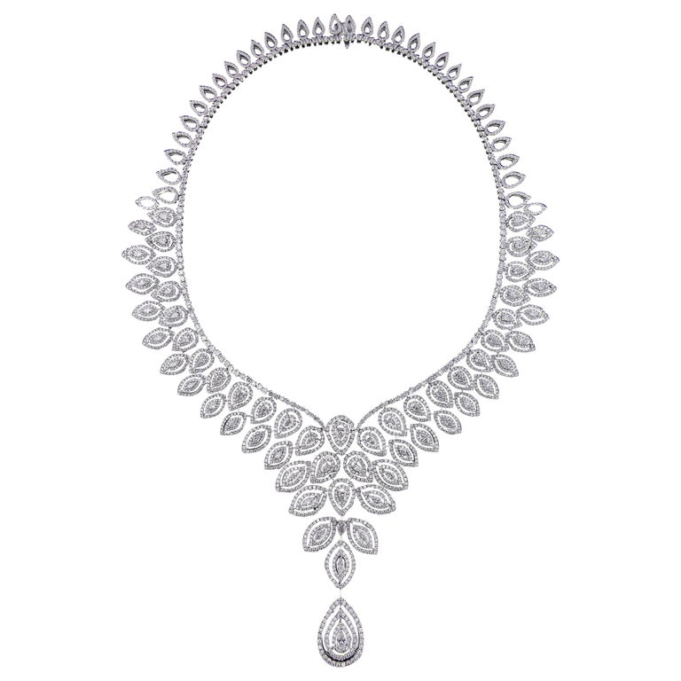 Glamorous 18 Karat White Gold and Diamond Cocktail Party Necklace For ...