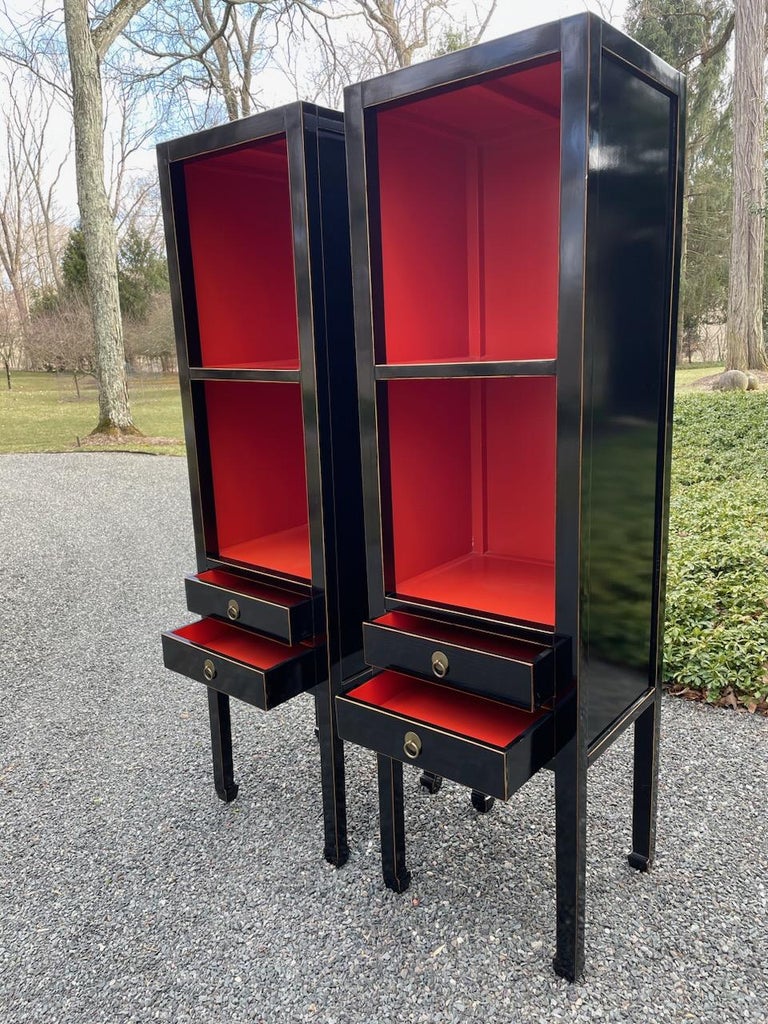 Glamorous Pair of Hollywood Regency Black and Coral Laquered Tall ...