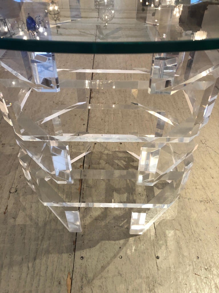 Glitzy Mid-Century Modern Lucite Side Table For Sale at 1stdibs