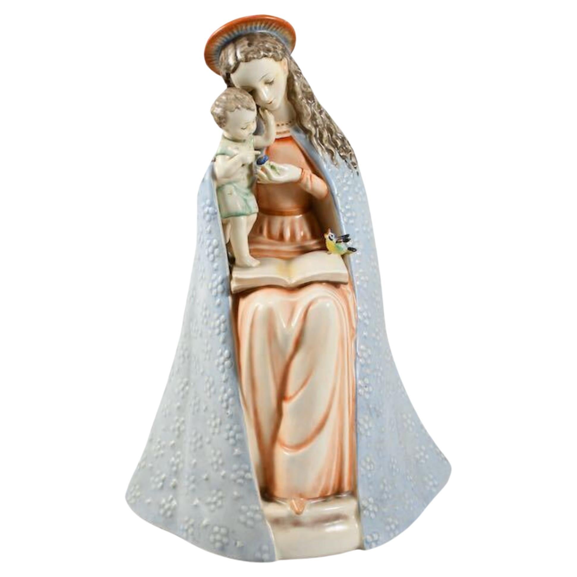 Goebel Figurine - Virgin and Child - Bee Mark - 1G17 For Sale at 1stDibs