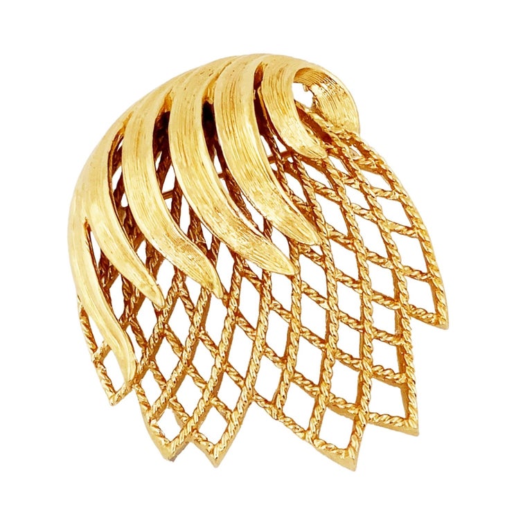 Gold Abstract Lattice Brooch By Monet, 1970s at 1stDibs