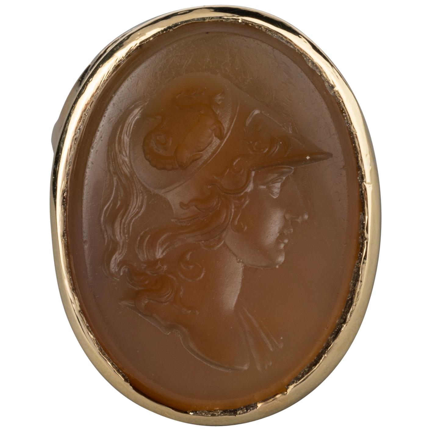 Vintage French Family Crest Agate Intaglio Signet Yellow Gold Ring at ...