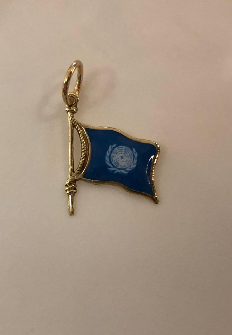 Gold and Enamel United Nations Charm For Sale (Free Shipping) at 1stDibs