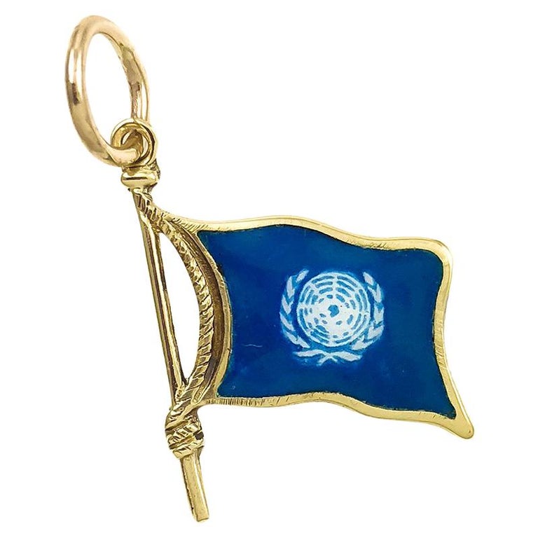Gold and Enamel United Nations Charm For Sale (Free Shipping) at 1stDibs