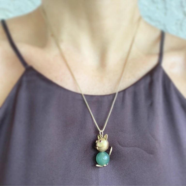 Gold and Jade Cat Charm For Sale at 1stDibs