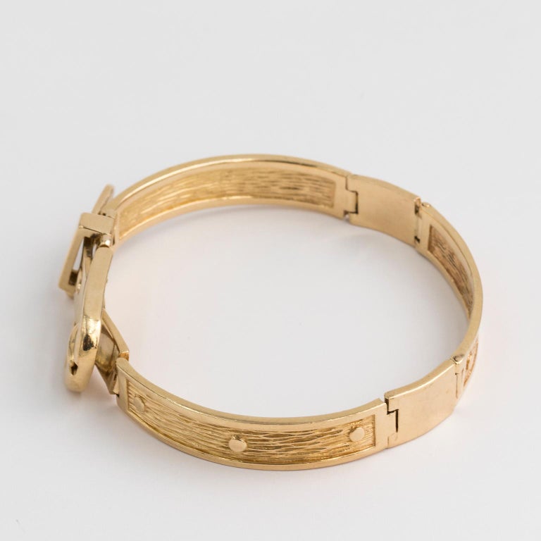 Gold Buckle Bracelet For Sale at 1stDibs