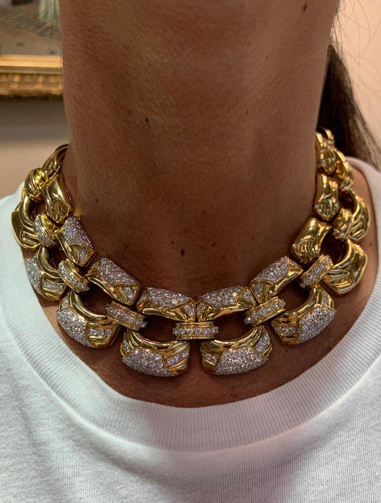Gold and Diamond Link Necklace For Sale at 1stDibs