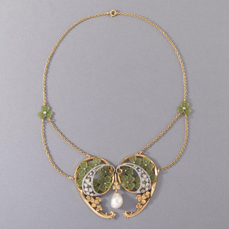 Collier Art nouveau français en or, diamants, émail et perles - En ...