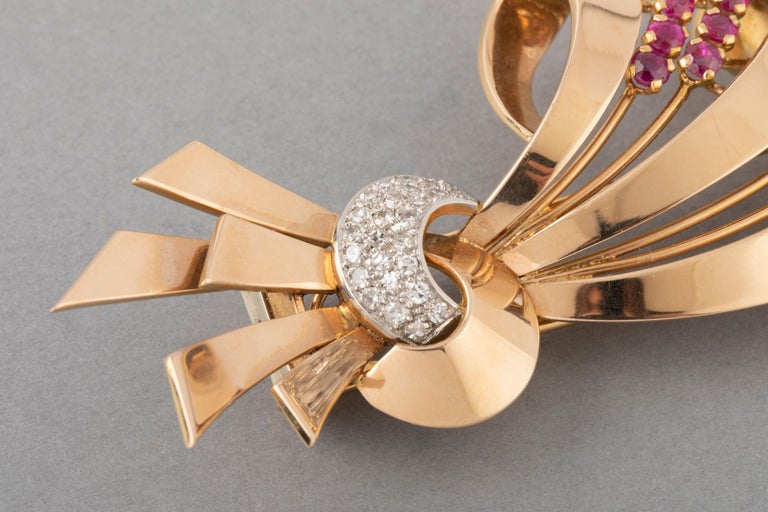 Gold Diamonds French Vintage Brooch For Sale at 1stDibs