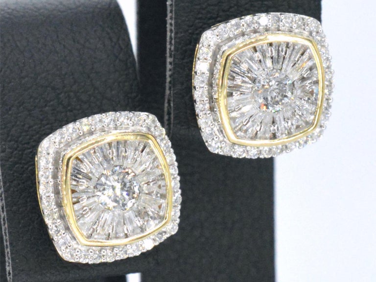 Gold Entourage Earrings Set with 1.20 Carat For Sale at 1stDibs