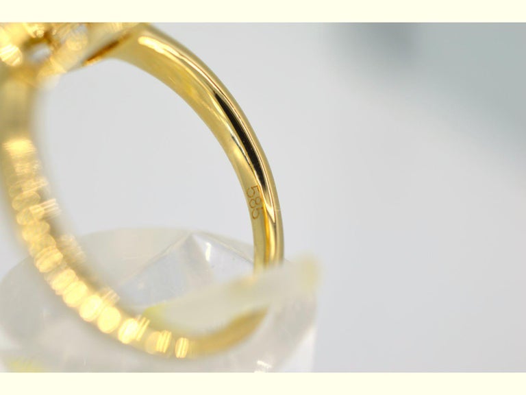 Gold Entourage Ring with Brilliant and Baguette Cut Diamonds For Sale ...