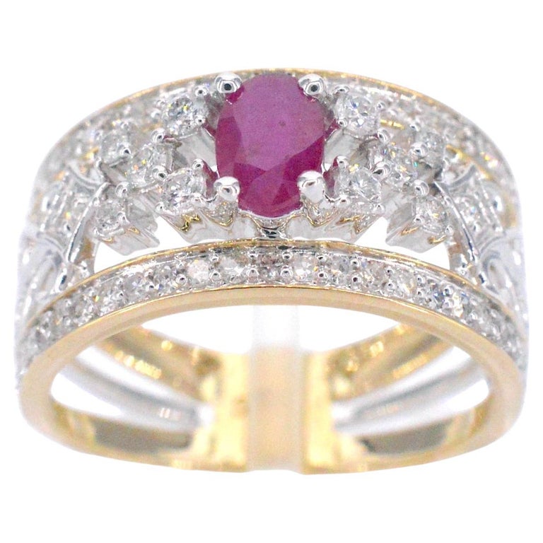 Gold Exclusive Ring Full of Diamonds and a Ruby For Sale at 1stDibs