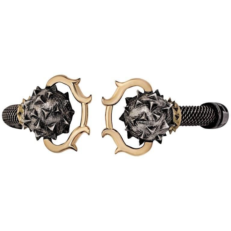 Gold Mace Bracelet For Sale at 1stDibs