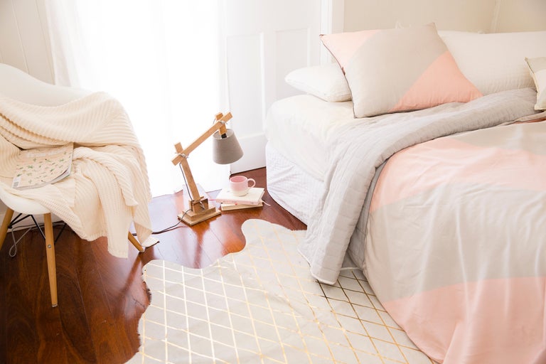 Gold Metallic Diamond Pattern Cream Cowhide Rug, Large For Sale at 1stDibs