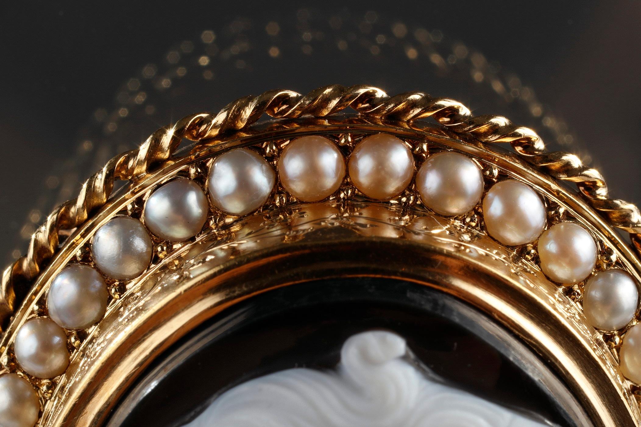 Gold-Mounted Agate Cameo Brooch, Second Part of the 19th Century ...