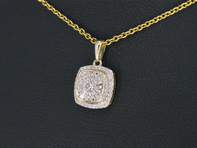 Gold Pendant with Diamonds For Sale at 1stDibs