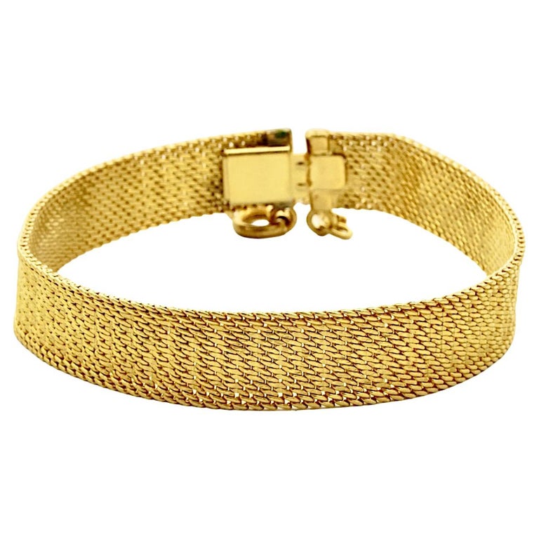 Gold Plated Ridged Mesh Link Bracelet circa 1980s For Sale at 1stDibs
