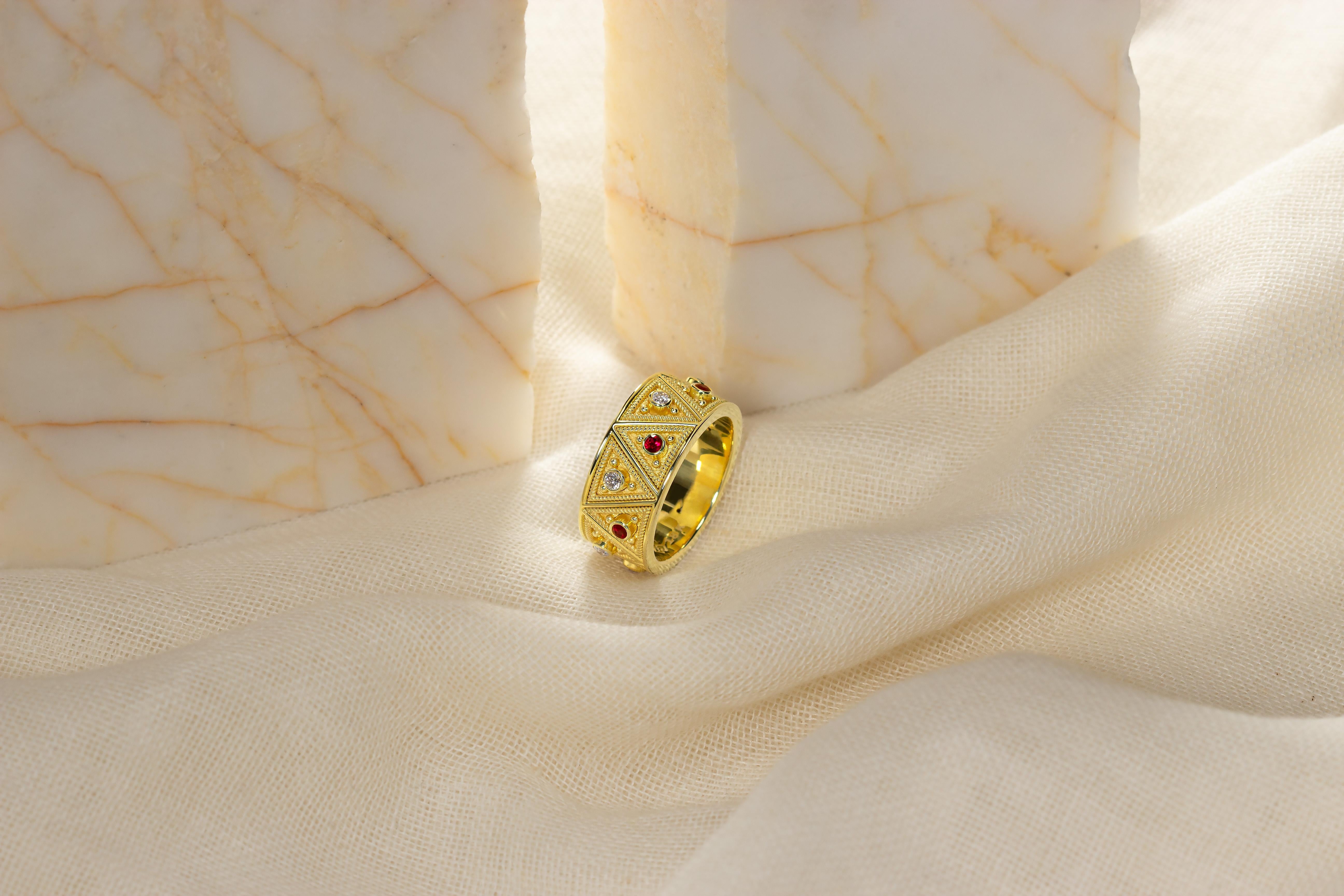 Gold Triangle Motif Ring with Rubies and Diamonds For Sale at 1stDibs
