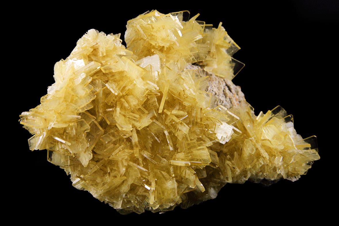 Golden Barite From Cerro Warihuyn, Huanuco Department, Peru For Sale at ...