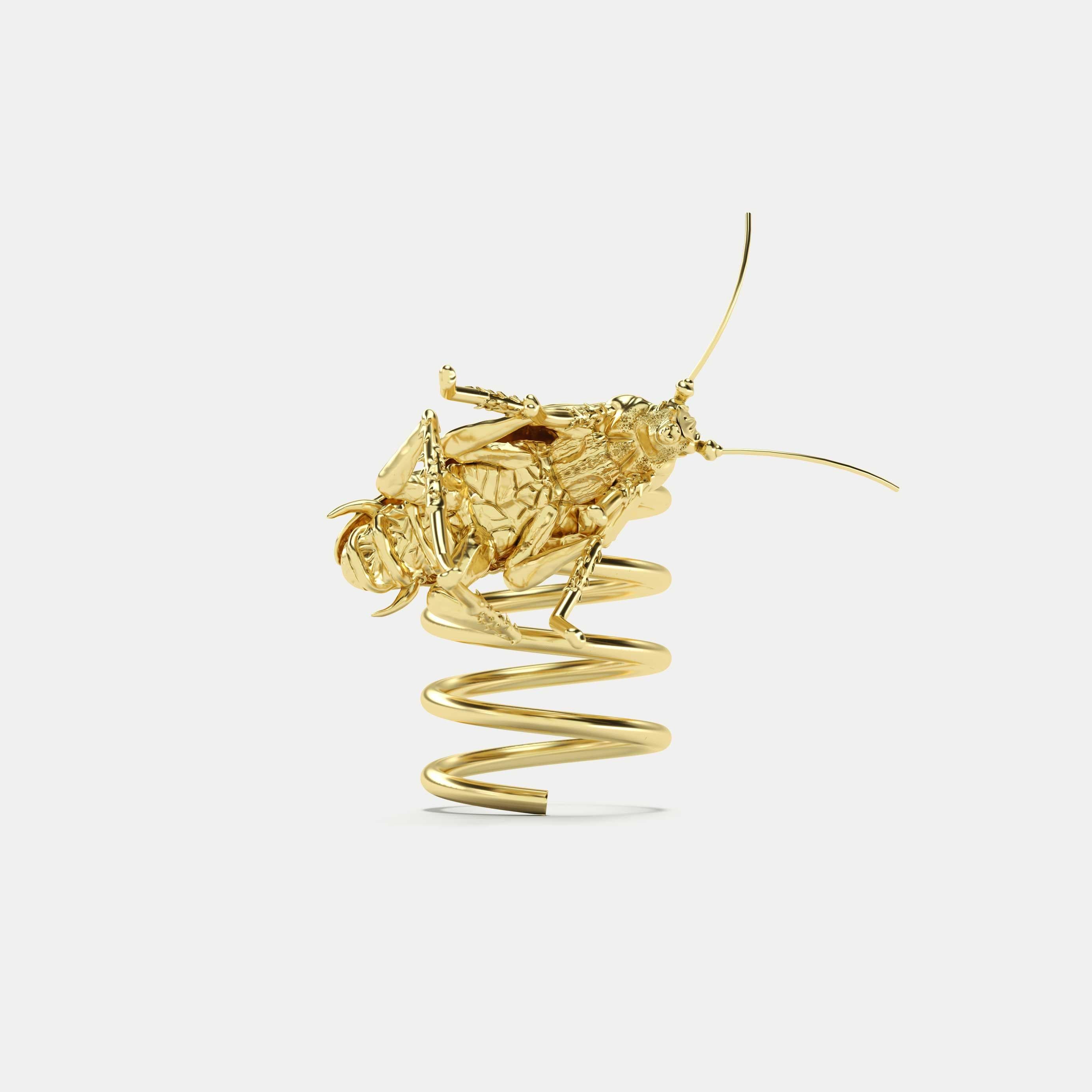 Golden cocktail ring with realistic nature, 18k Yellow Gold For Sale at ...
