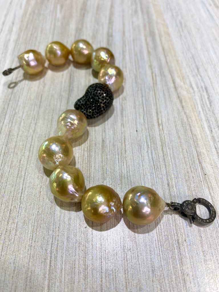 Golden Edison Baroque Pearl Bracelet with Black Spinel For Sale at 1stDibs