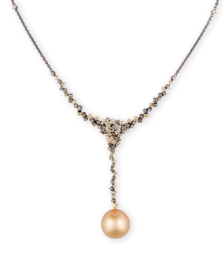Golden Pearl and Yellow Diamond Pendant Necklace For Sale at 1stDibs