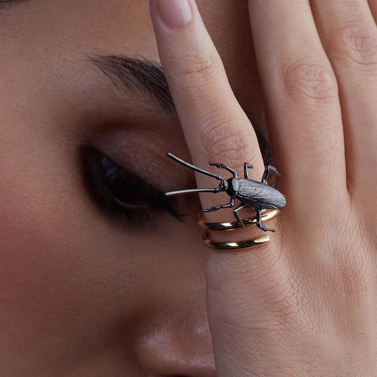 Golden Ring with Animal, 18K Yellow Gold For Sale at 1stDibs