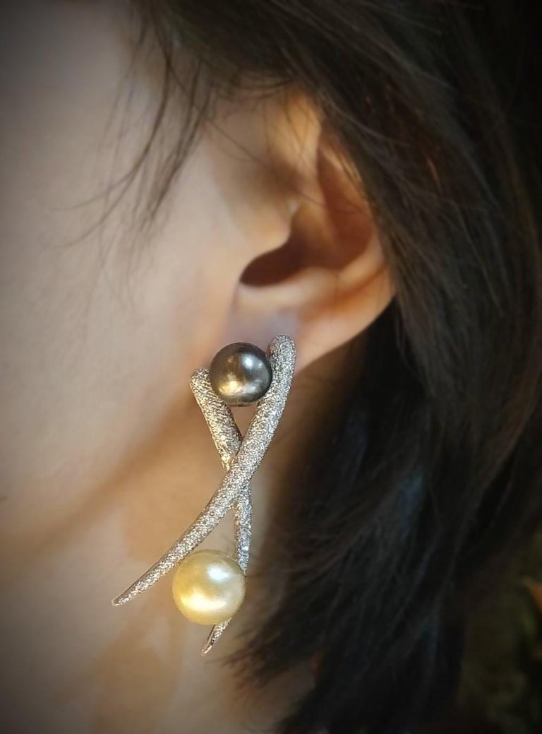 Golden South Sea Tahitian Pearl Pavé Diamond Cross Chopstick 18K Gold ...