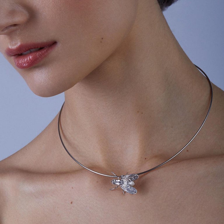 Necklace with Pendant Fly, 18K and Surgical Steel For Sale at 1stDibs