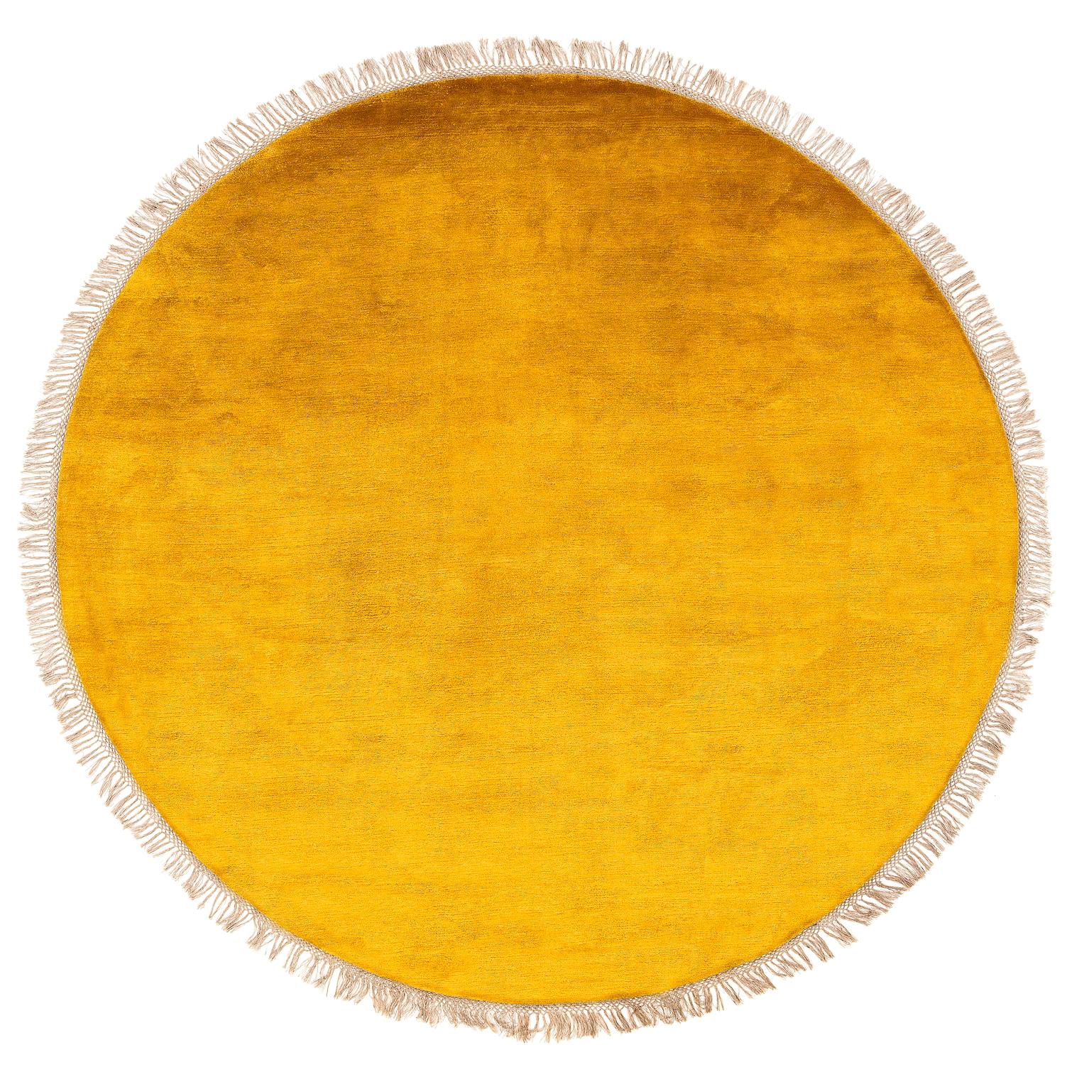 Golden Yellow Solid Silk Round Area Rug with Wild Nettle Fringe For ...