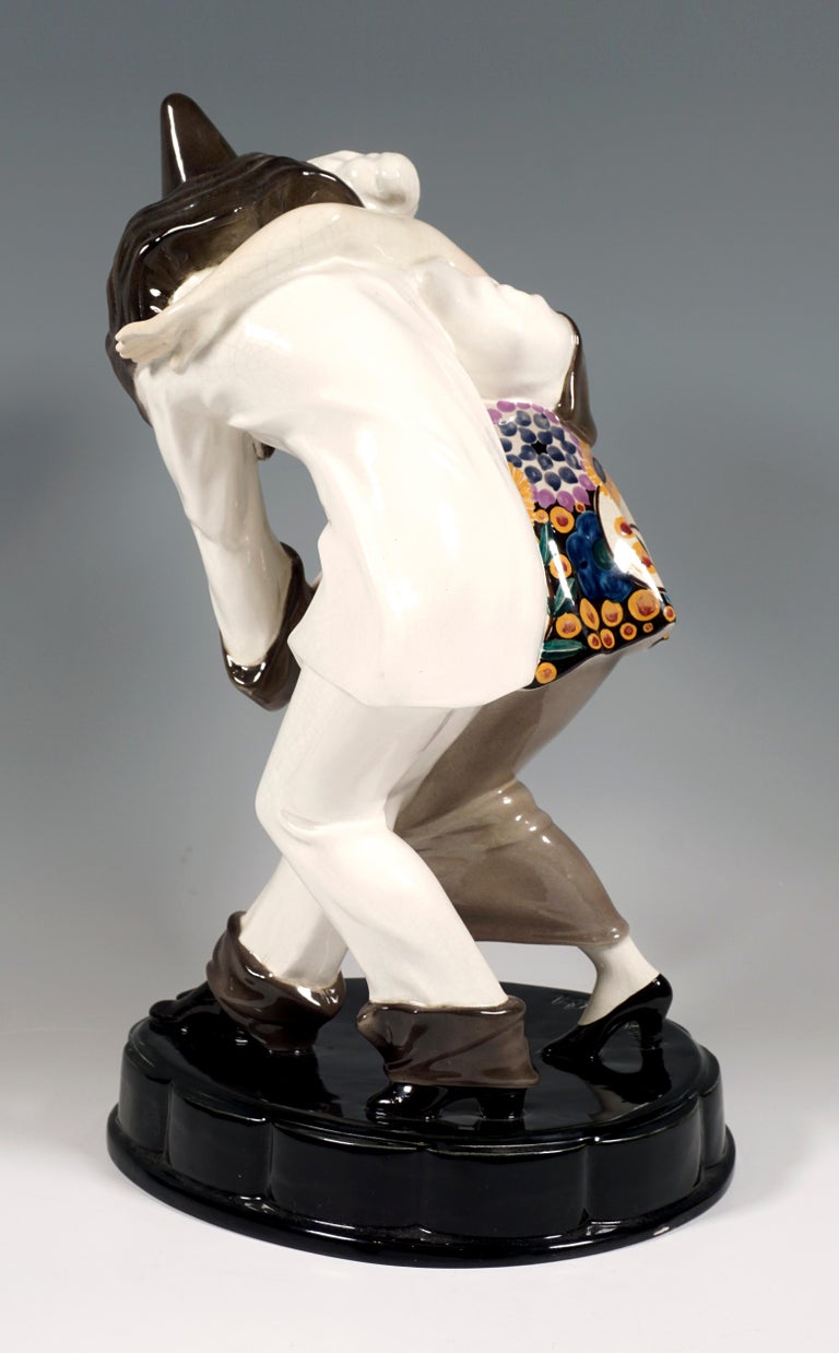 Goldscheider Art Déco Group Dancing Pierrot with Lady, Wilhelm Thomasch ...