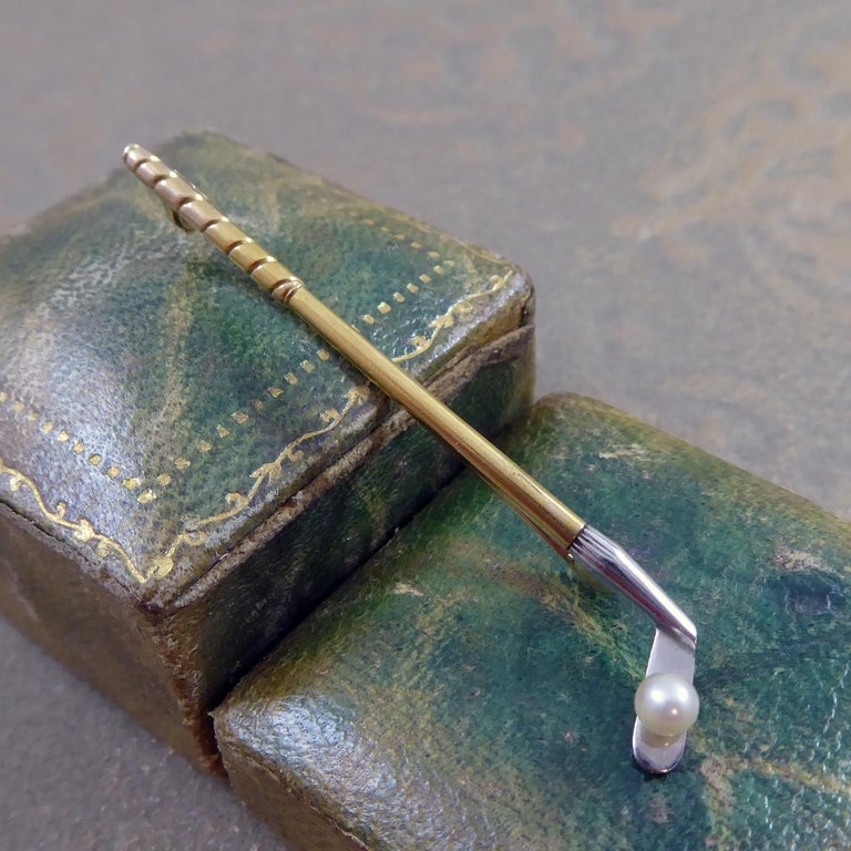 Golf Club Brooch in 18ct Yellow Gold, and Platinum with Pearl "Golf ...
