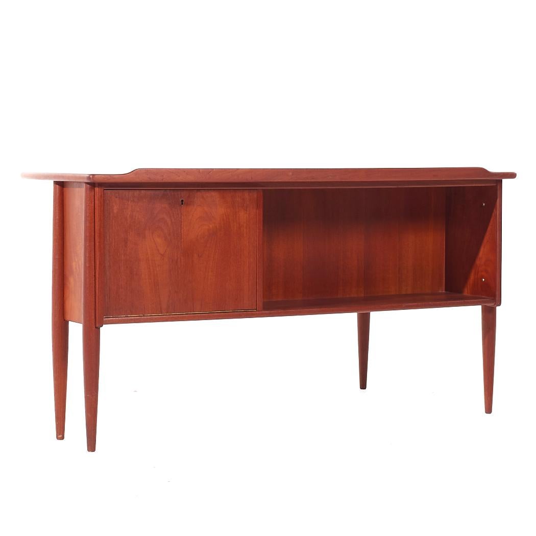 Göran Strand Mid Century Swedish Teak Boomerang Desk For Sale at 1stDibs