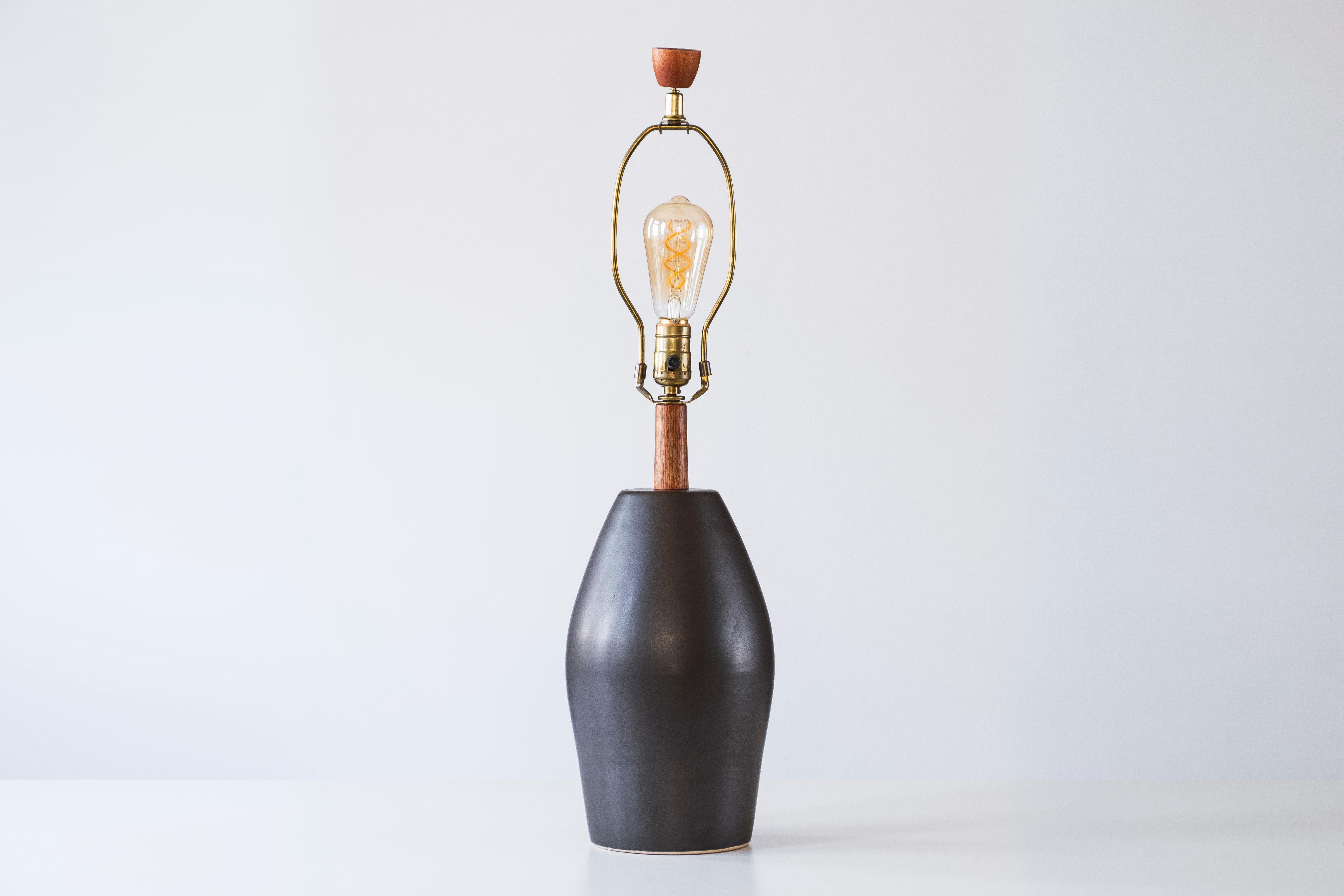 Gordon and Jane Martz / Marshall Studios Ceramic Table Lamp, Black ...