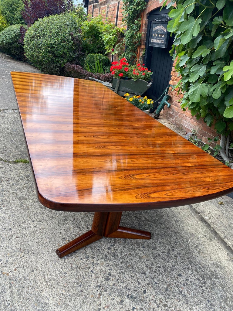 Gordon Russell Rio Rosewood Dining Table by Martin Hall Marwood Range ...