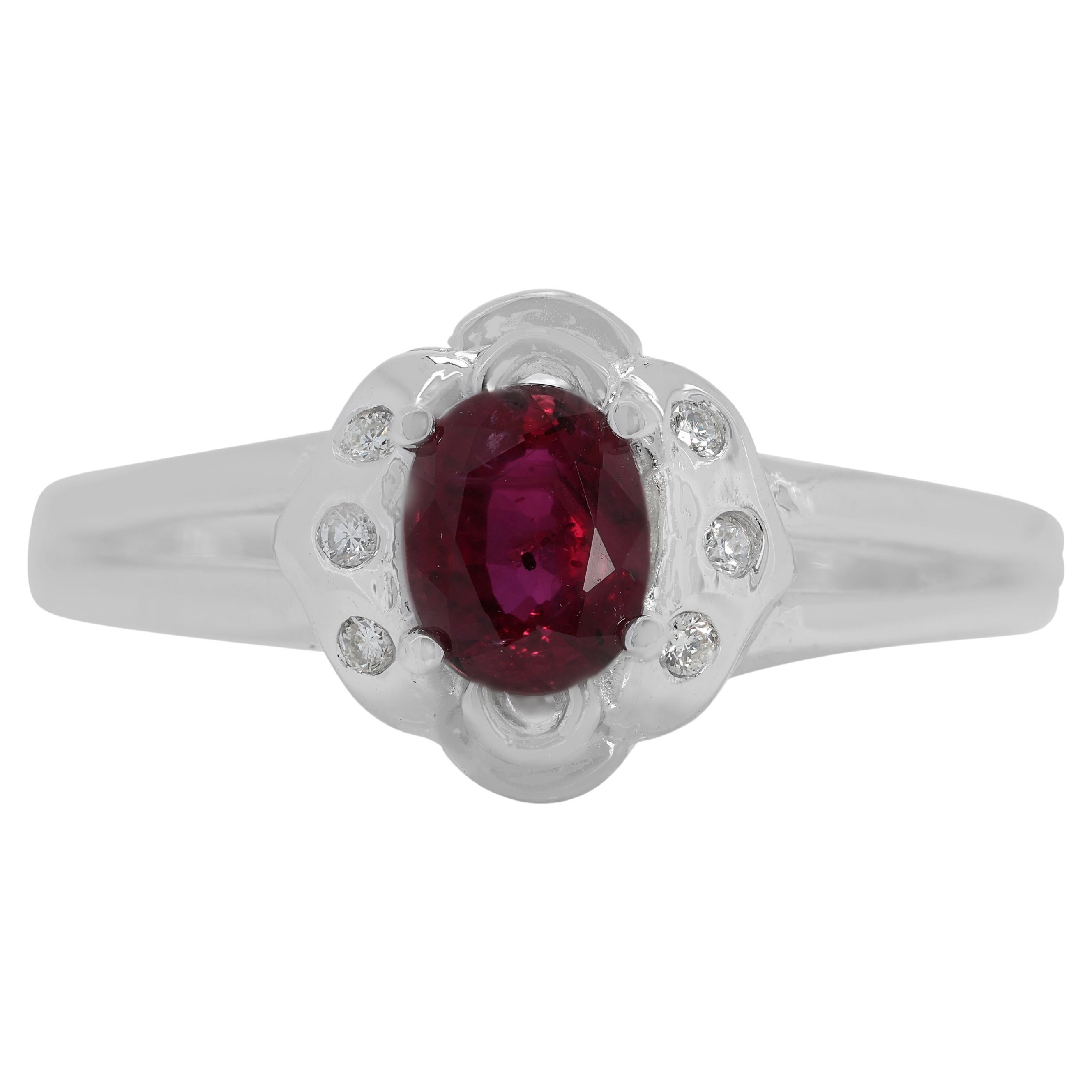 Lovely 0.30ct Ruby with Natural Diamond Ring in 18K White Gold For Sale ...