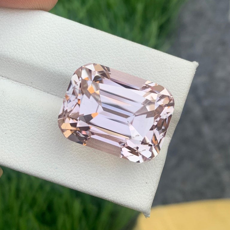 Gorgeous Huge 44.35 Carat Natural Light Pink Kunzite for Pendant ...