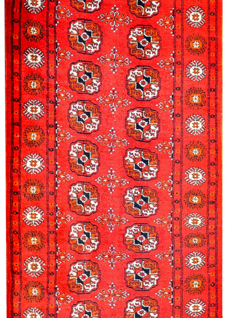 Gorgeous Mid-20th Century Bokhara Rug For Sale at 1stDibs