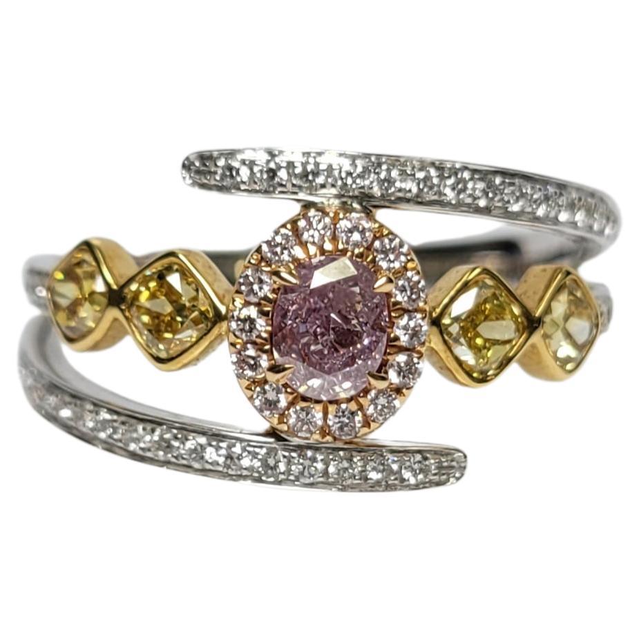 Gorgeous Diamond Gold Ring For Sale at 1stDibs