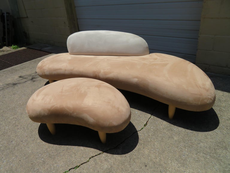 Gorgeous Noguchi Style Sculptural Free-Form Cloud Sofa and Ottoman at ...
