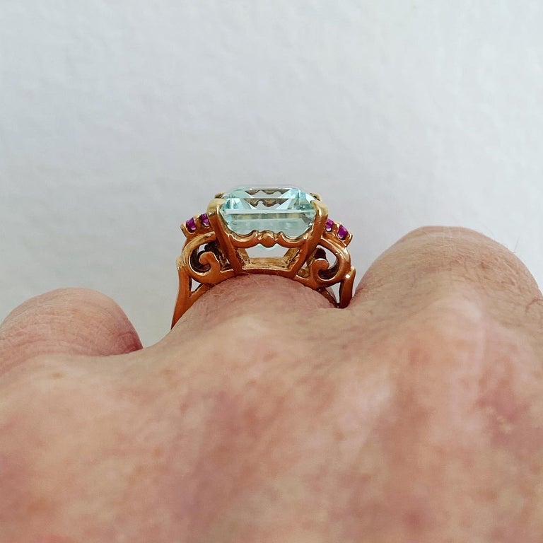 Gorgeous Retro Vintage 14K Rose Gold Aquamarine Ring, 10.20ct For Sale ...