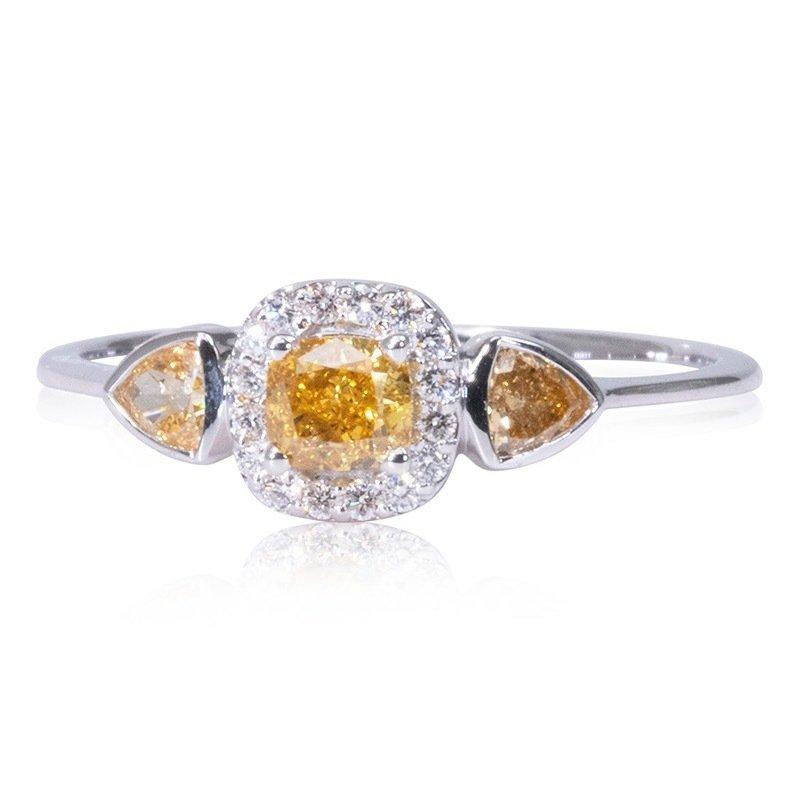 Gorgeous Three Stone Fancy Color Ring with 0.54 Ct Natural Diamonds ...