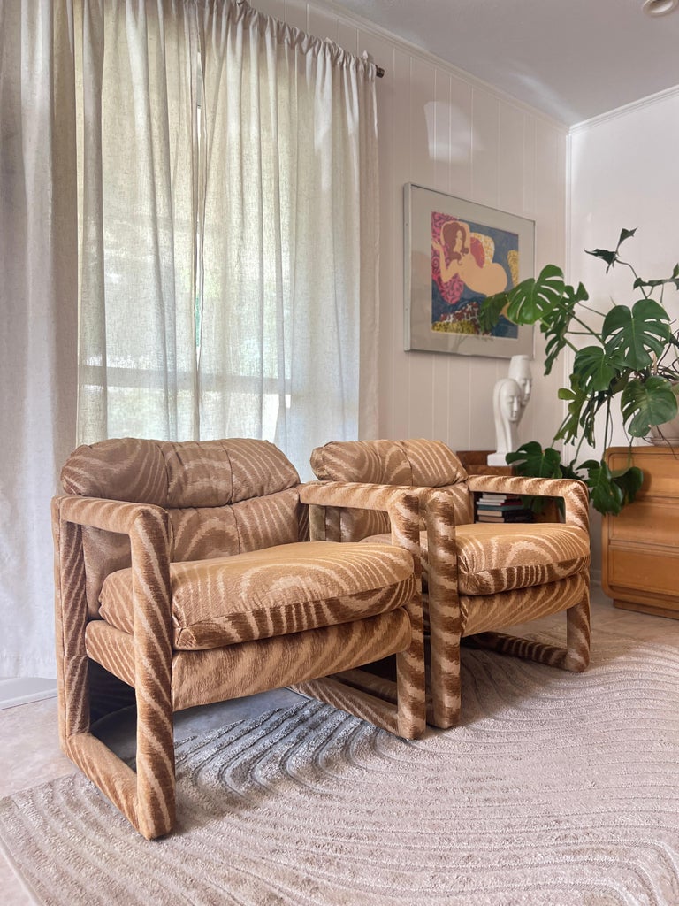 GORGEOUS vintage sculptural parsons chairs by Drexel in Schumacher ...