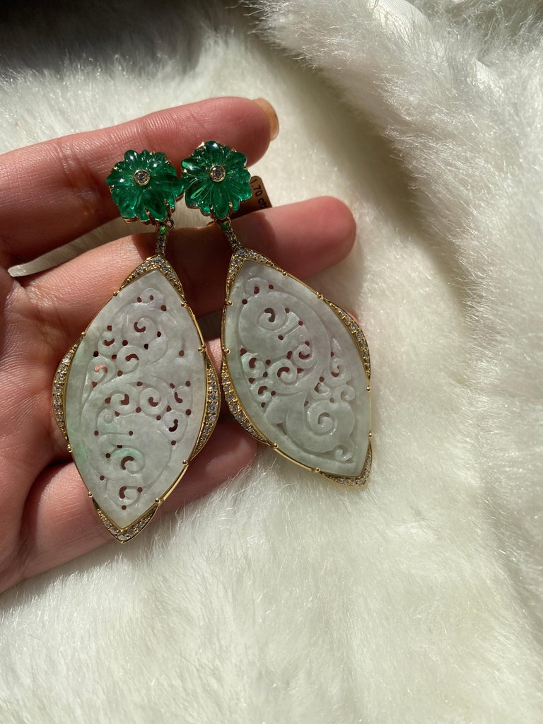 Goshwara Carved Emerald dnd Jade with Diamond Earrings For Sale at 1stDibs
